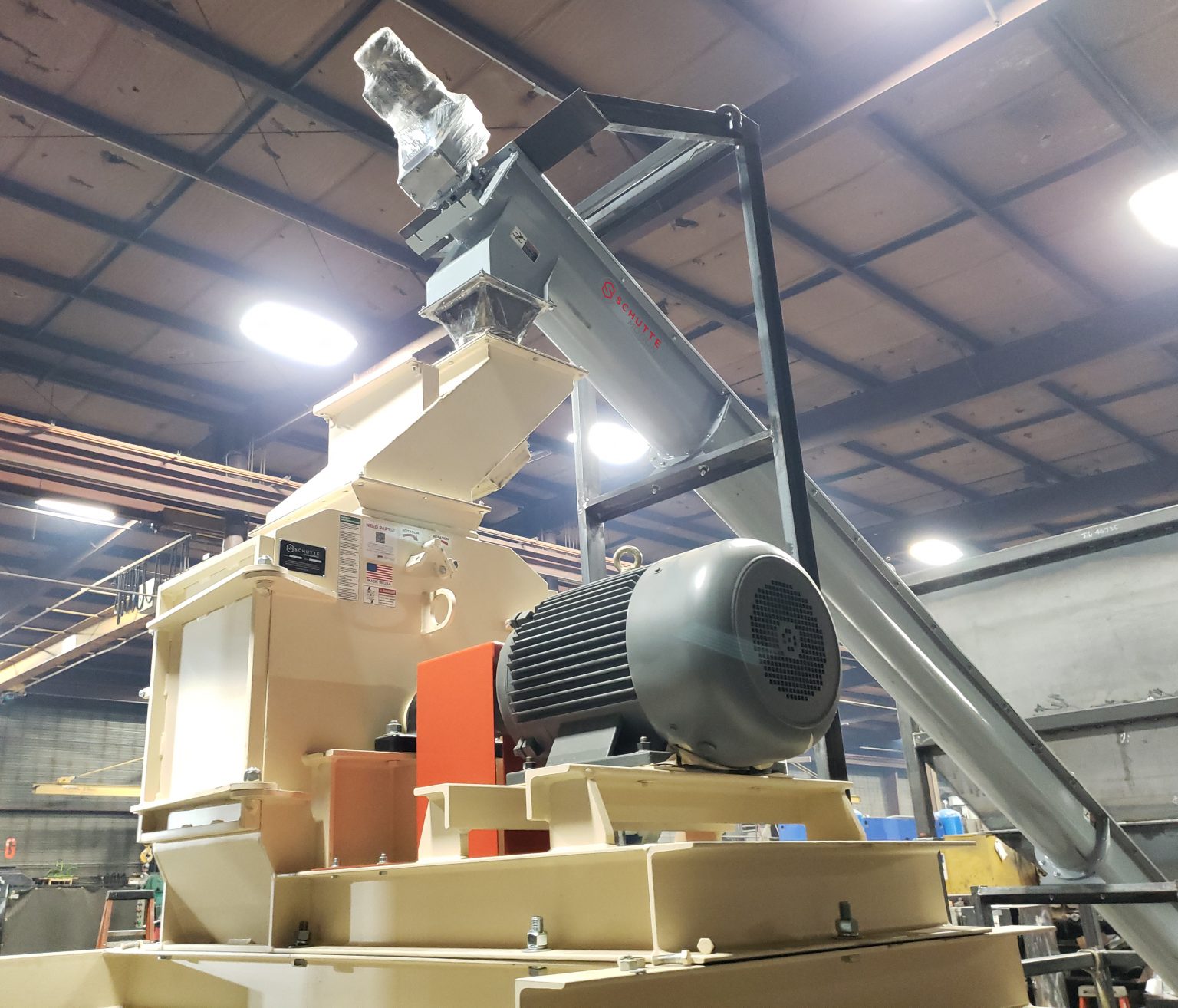 Turnkey solutions for recycling and waste size reduction